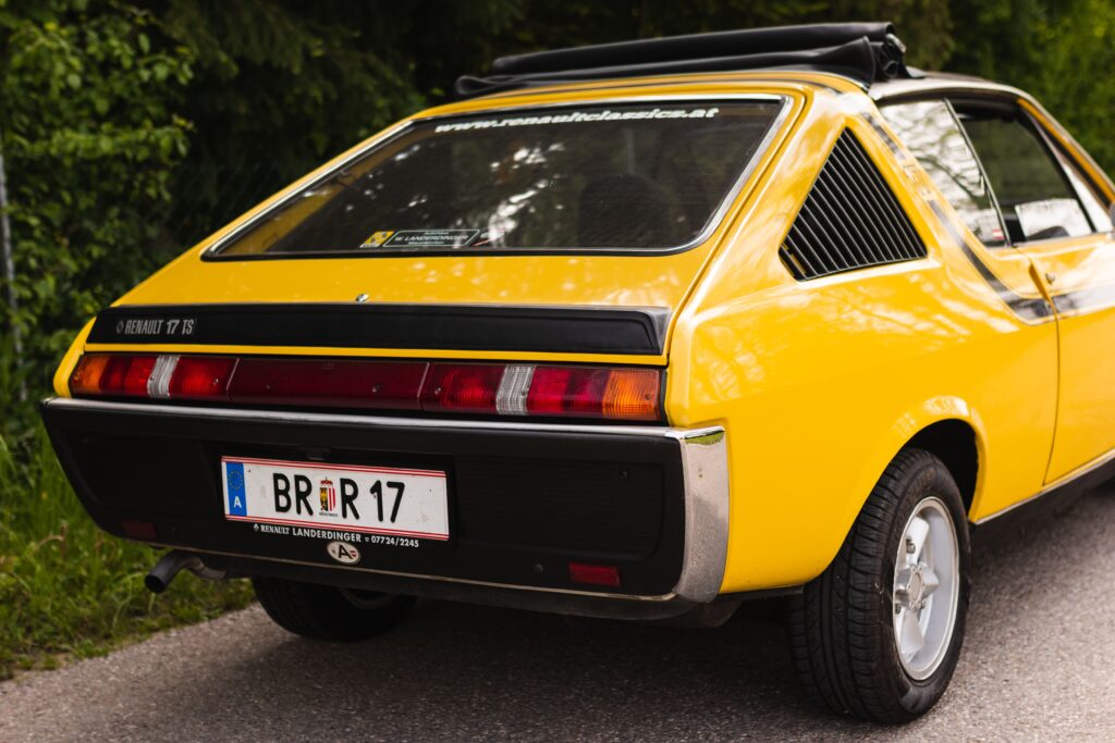 Renault 17 (R17) – Renault Garage