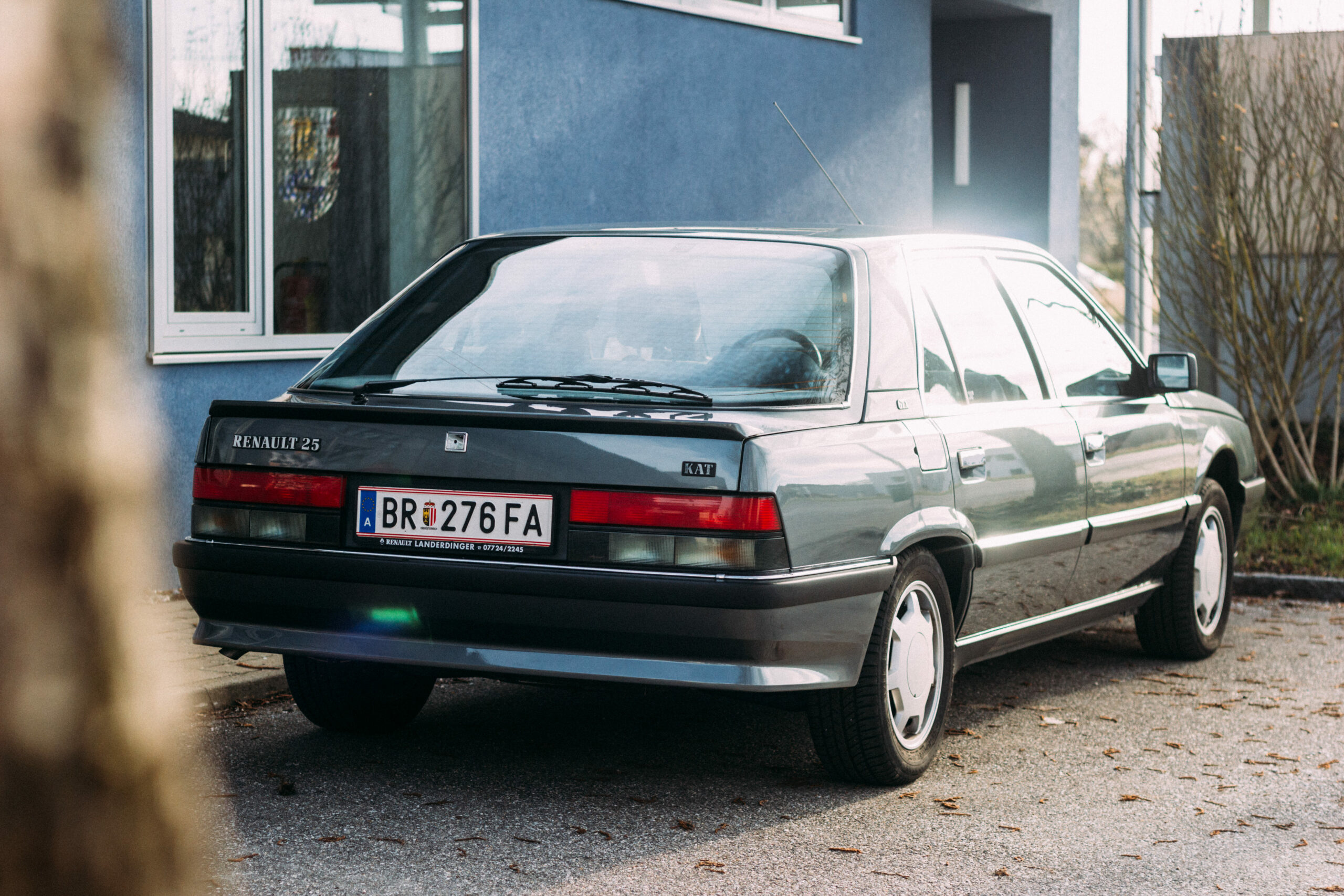 Renault 25 (R25) – Renault Garage